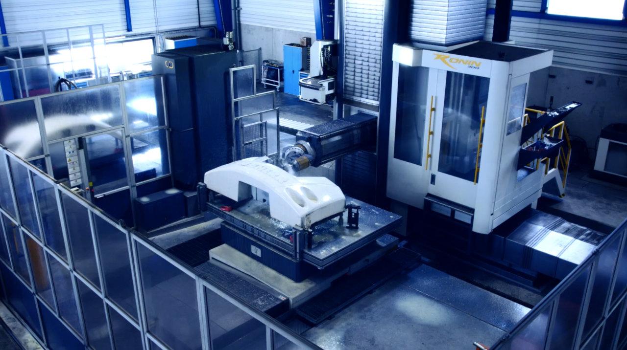 Excavator Counterweights Counterweights manufacturing - Off-Highway ...